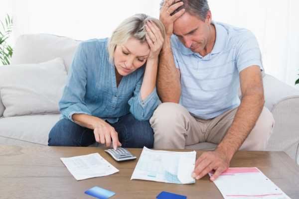 Quick Tips for Demolishing Your Credit Card Debt - Smart Money, Simple Life